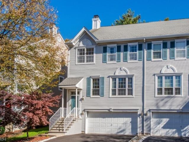 202 Warbler Dr, Wayne Twp. Us, nj