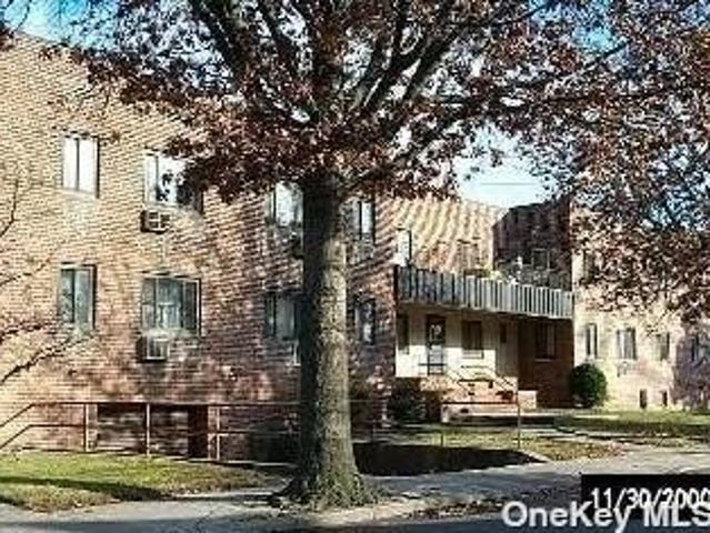 202 Washington Ave A 11, Cedarhurst, NY