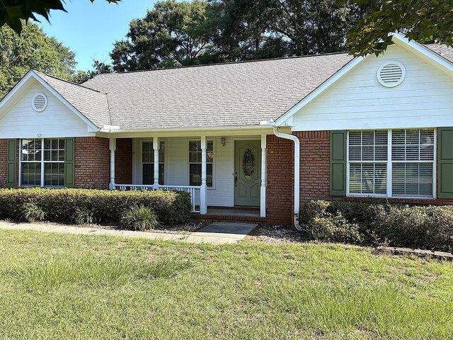 202 Wellston Dr, Enterprise, AL 36330