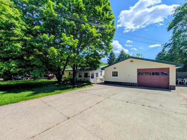 202 Westbrook St, Sayre, PA 18840