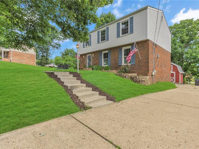 202 Windy Hill Dr