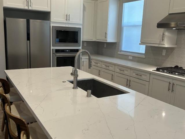 202 Tea Tree Terrace 1