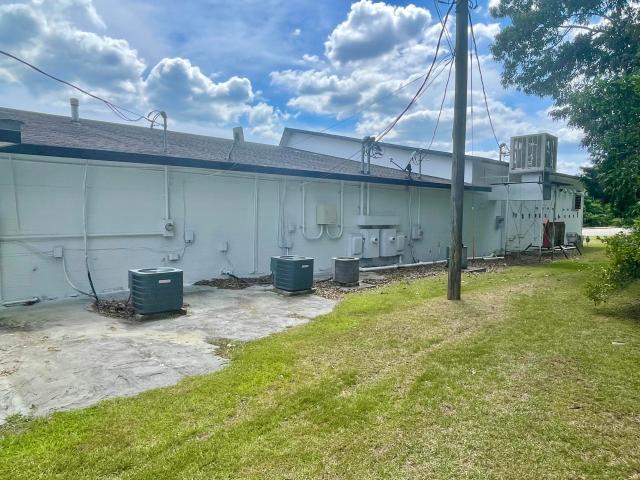 202 Thomson Hwy / 17 North