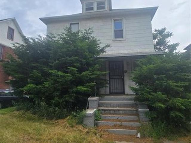 202 Tyler St, Highland Park, MI 48203