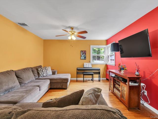 202B 1st Street