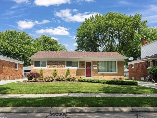 20343 Ardmore Park St, Saint Clair Shores, MI 48081