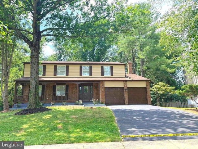 20345 Watkins Meadow Dr, Germantown, MD 20876