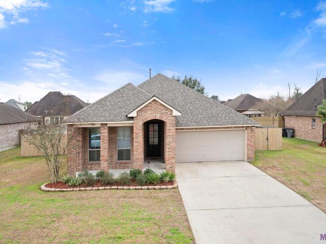 20348 Grand Crus Ave, Baton Rouge, LA 70817 | MLS #BR2026001 | Compass