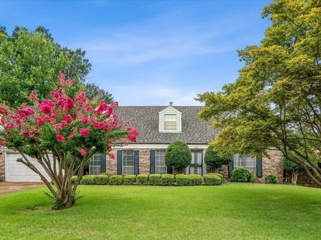 2034 Maplecrest Rd, Memphis, TN 38116
