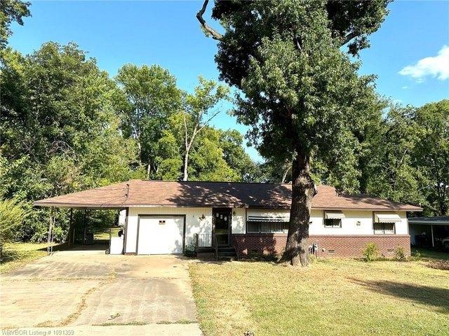 2034 N 52nd St, Fort Smith, AR 72904