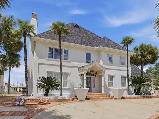 2034 Charvais St, Lake Charles, LA 70601