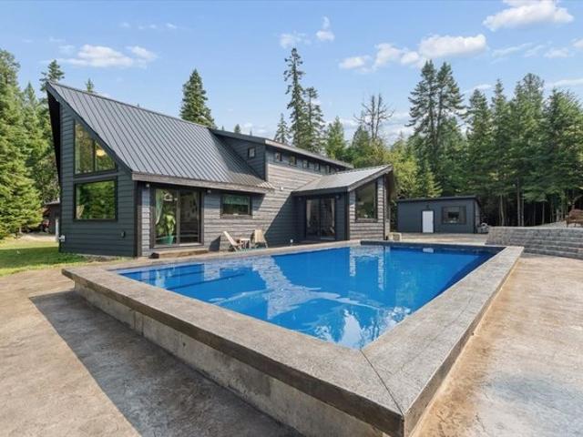 2034 Foothill Rd, Kalispell, MT 59901