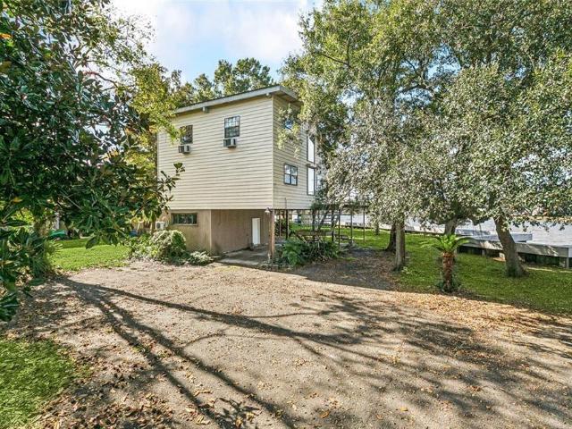 2034 Jean Lafitte Boulevard