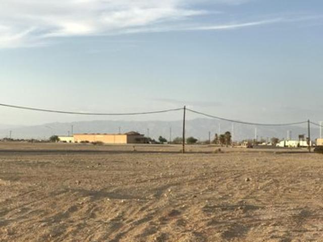 2034 Jefferson Ave, Thermal, CA 92274