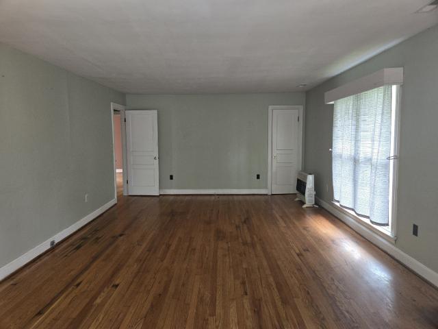 2034 Lake Rd
