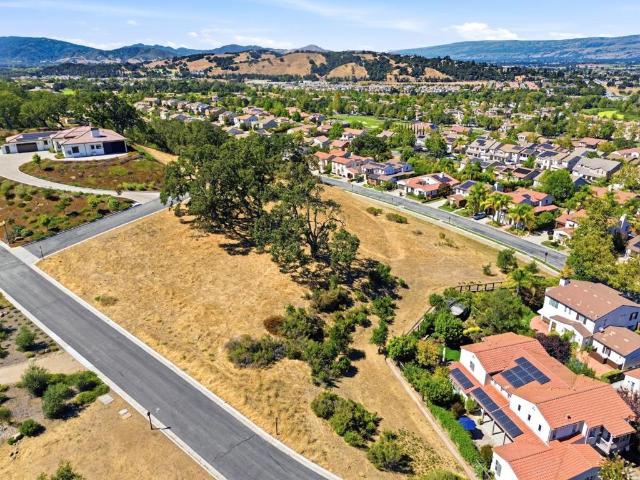 2034 Portmarnock Way