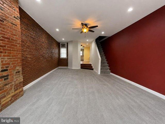 2034 S 3rd St, Philadelphia, PA 19148