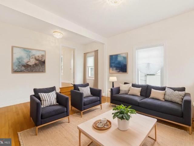 2034 S Shirlington Road