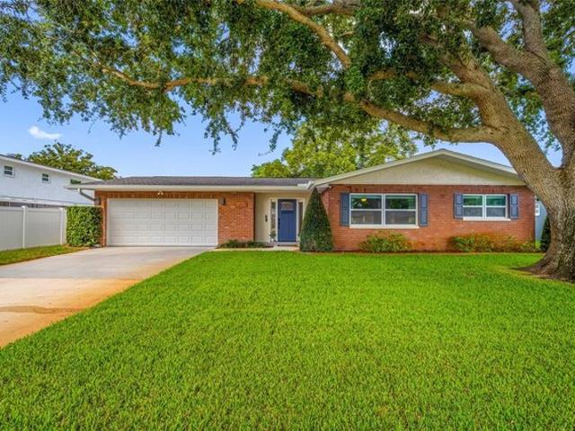 2034 58th Ln N, Clearwater, FL 33760
