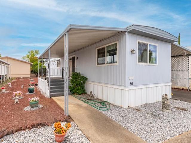 20350 Hole in One Dr, Redding, CA 96002
