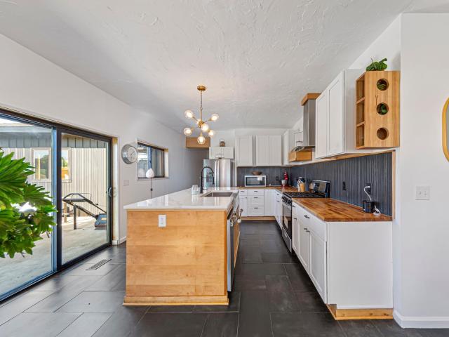 20355 Cedar Lake Trail