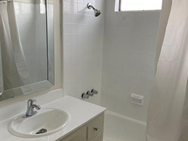 20356 Cohasset 2 Bedroom Apartment for Rent at 20356 Cohasset St, Los Angeles, CA 91306 Winnetka