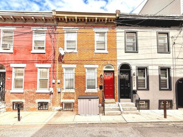 2035 N Hope St, Philadelphia, PA 19122