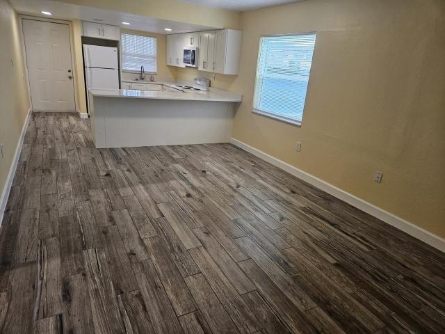 2035 Alpine Road 2 Bedroom Apartment for Rent at 2035 Alpine Rd, Clearwater, FL 33755