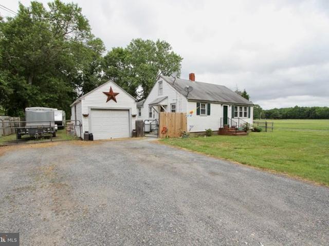 2035 Arthursville Rd, Hartly, DE 19953
