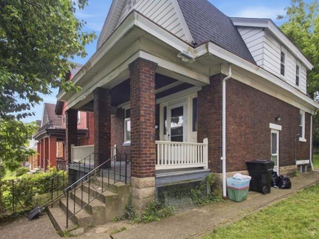 2035 Burnet Ave, Cincinnati, OH 45219