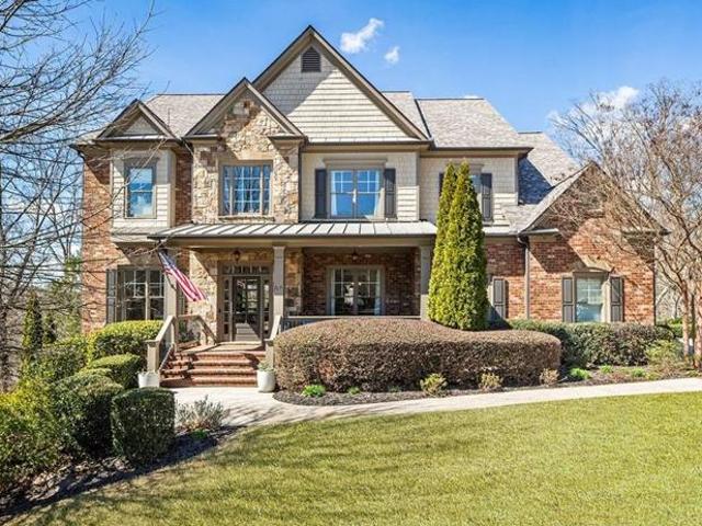 2035 Bexhill Ct, Roswell, GA 30075