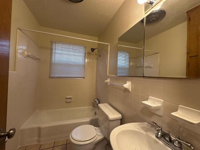 2035 Delaware Lane