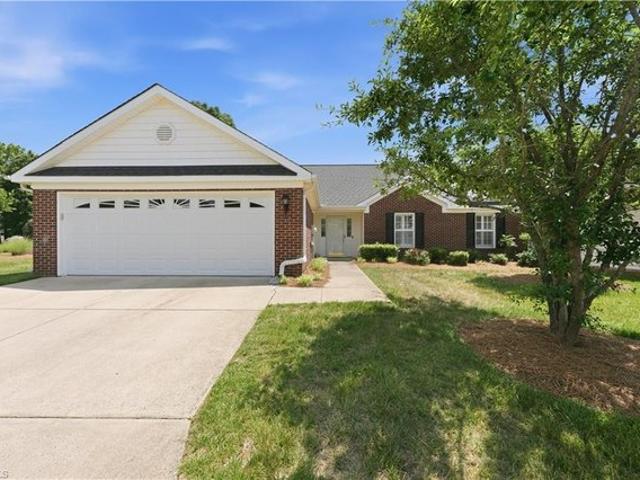 2035 Sweetbay Cir, Burlington, NC 27215