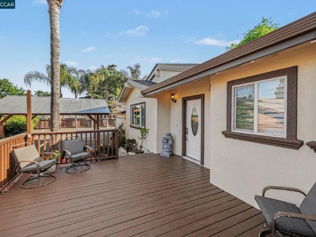 2035 Sherman Dr