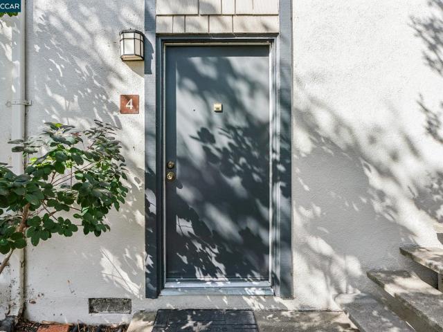 2035 Sierra Rd 4