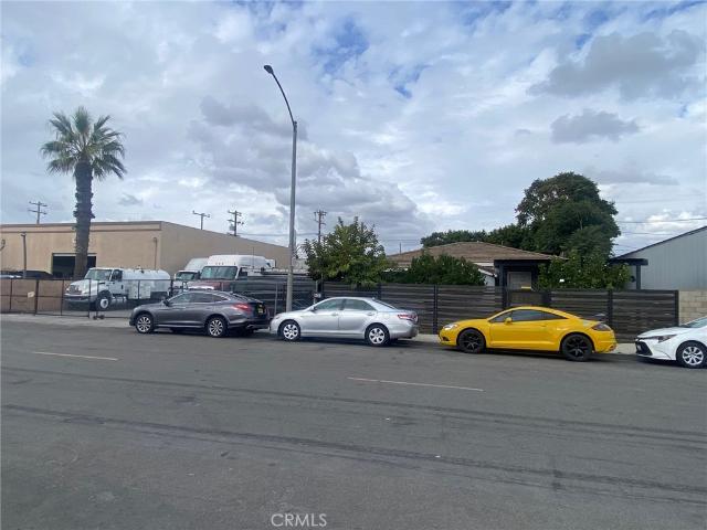 2035 W 15th