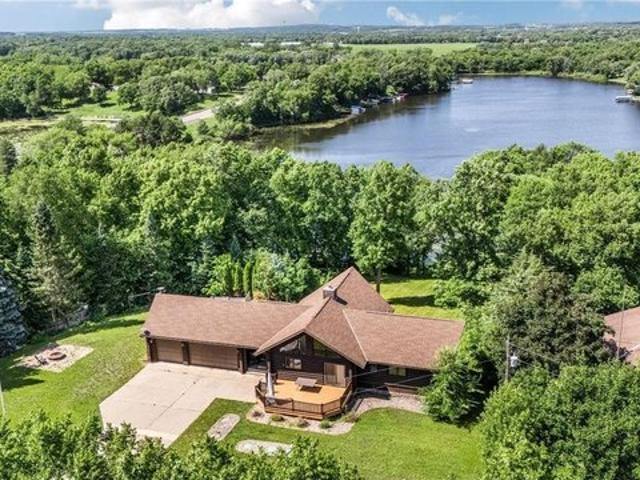 20368 Edgehill Cir, Richmond, MN 56368