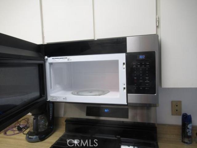 2036 N Mira Vista