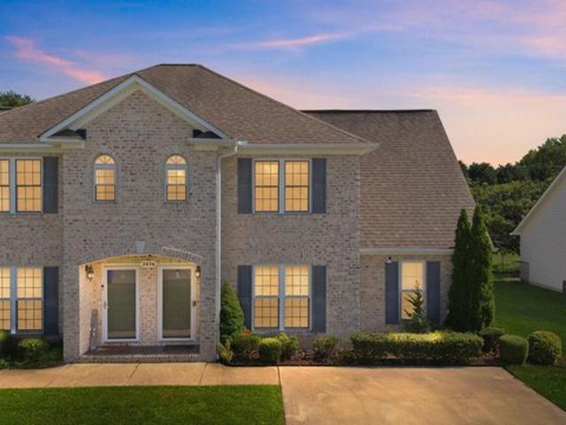 2036 Cambria Dr Unit B, Greenville, NC 27834