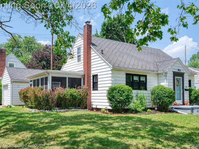 2036 Devonshire Avenue