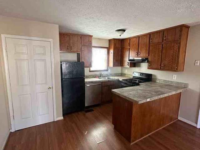 2036 Laboon Circle 1 Bedroom Apartment for Rent at 2036 Laboon Cir, Atlanta, GA 30349