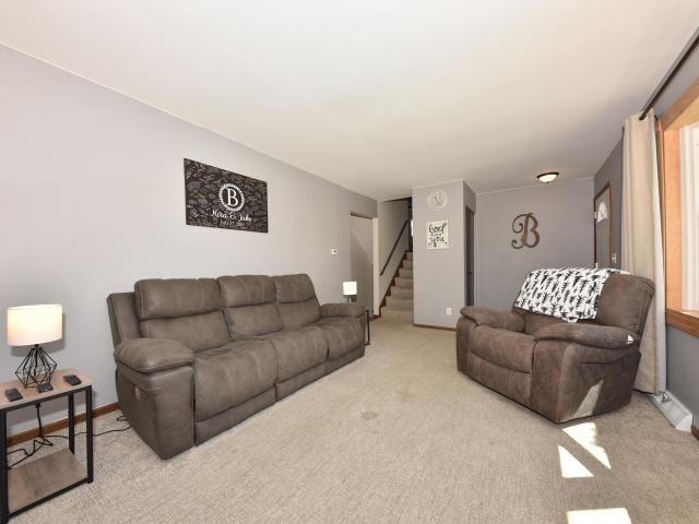 2036 Lenora Dr