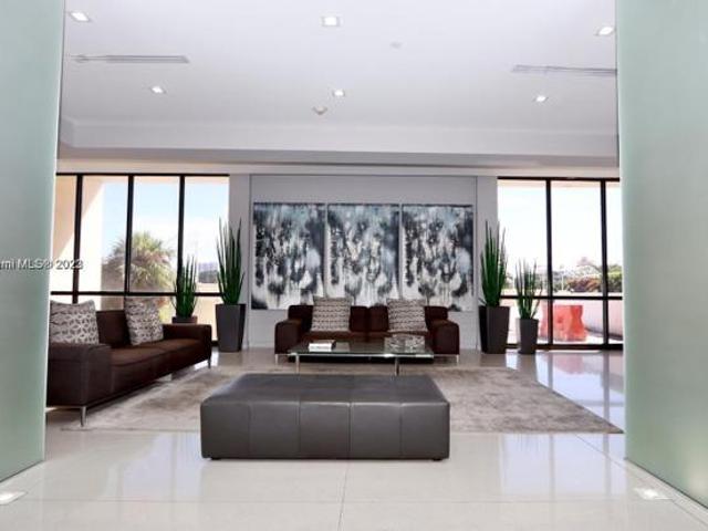 20379 Country Club Dr W #134, Aventura, FL 33180