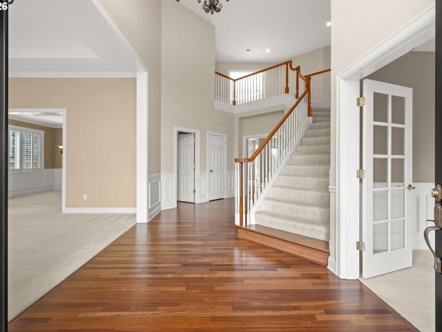 2037 nw woodrose dr