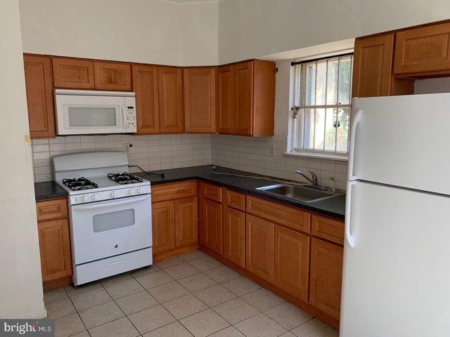 2037 N Gratz St, Philadelphia, PA 19121
