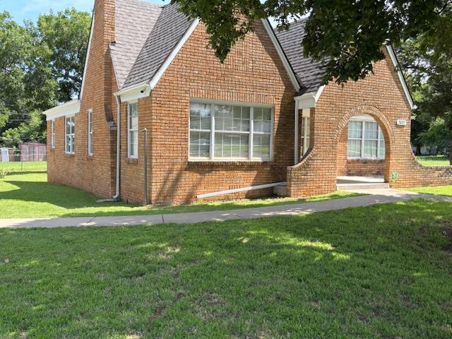 2037 NE 16th Terrace