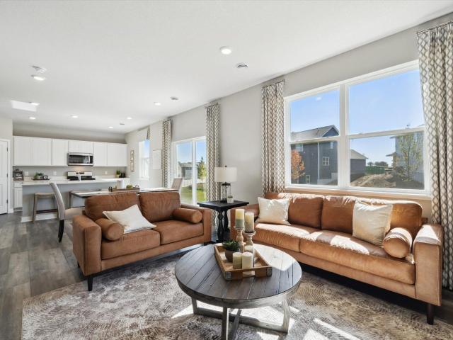 2037 Aquarius Drive