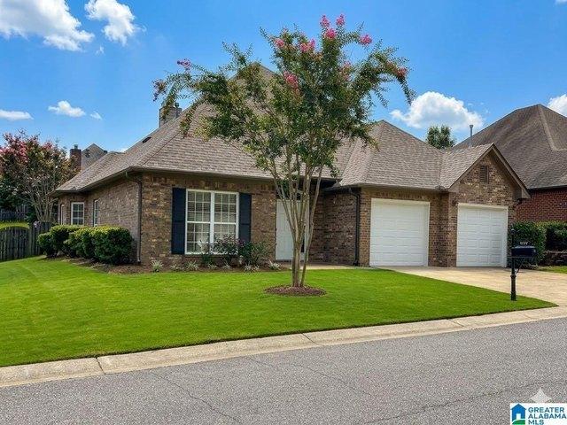 2037 Chelsea Park Bnd, Chelsea, AL 35043