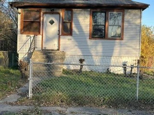 2037 Delaware St, Gary, IN 46407