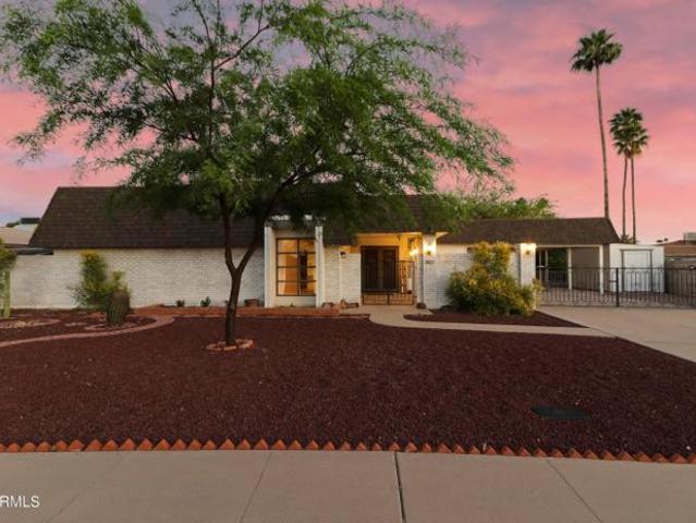 2037 E Fountain St, Mesa, AZ 85213